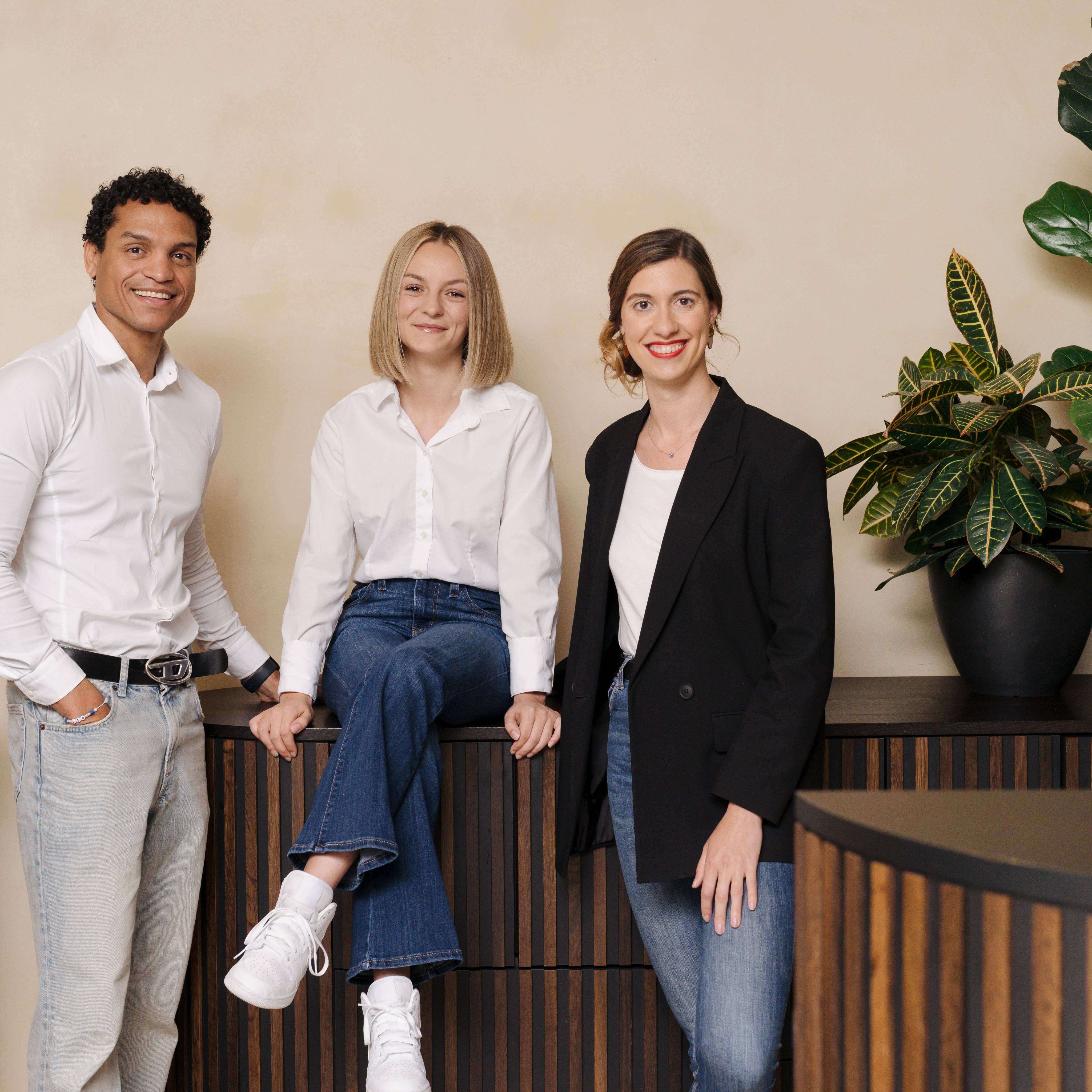 Guest Ambassadors | Hotel Team - B2 Hotel